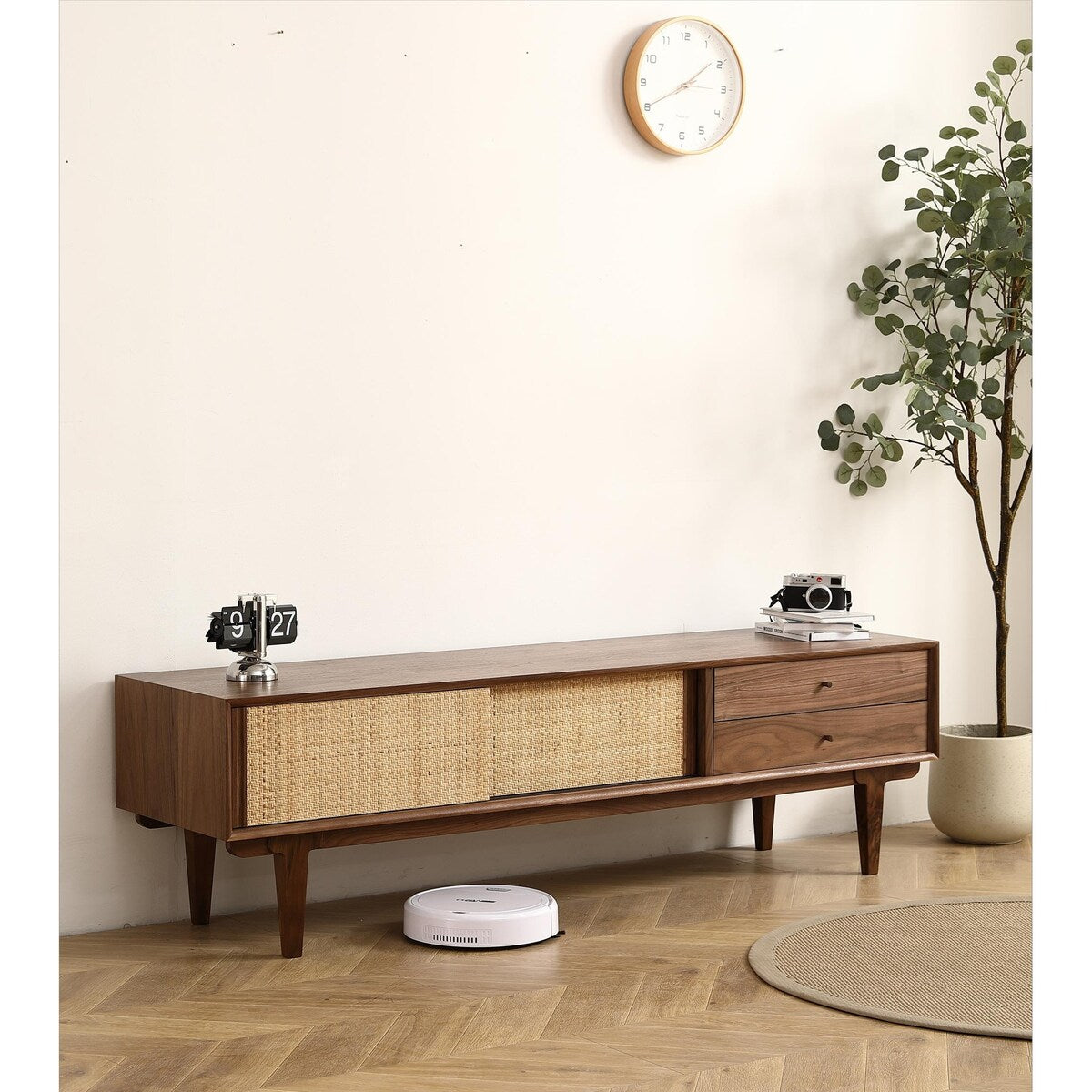 Vintage tv table store