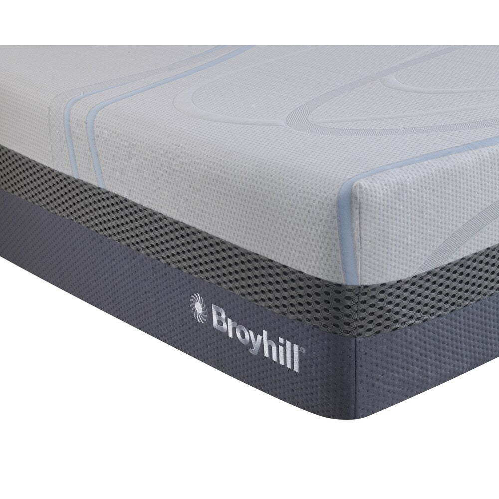 Broyhill 13 inch Queen size Plush Top Gel Foam Mattress