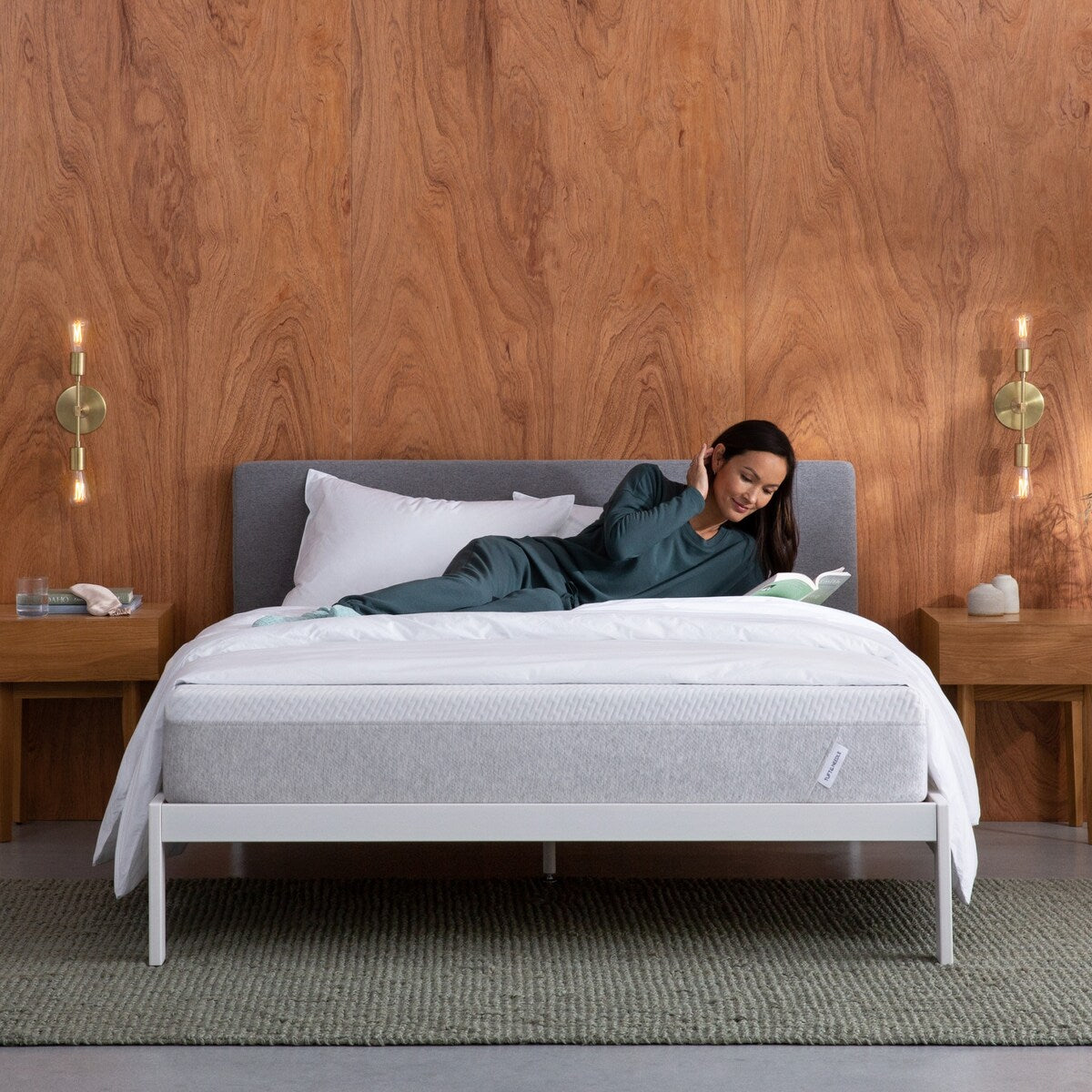 Overstock mattress in a box store